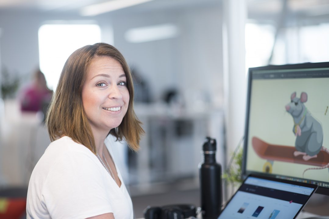 Hon har drömjobbet som UX/UI-designer – Möt Sara - Uptrail
